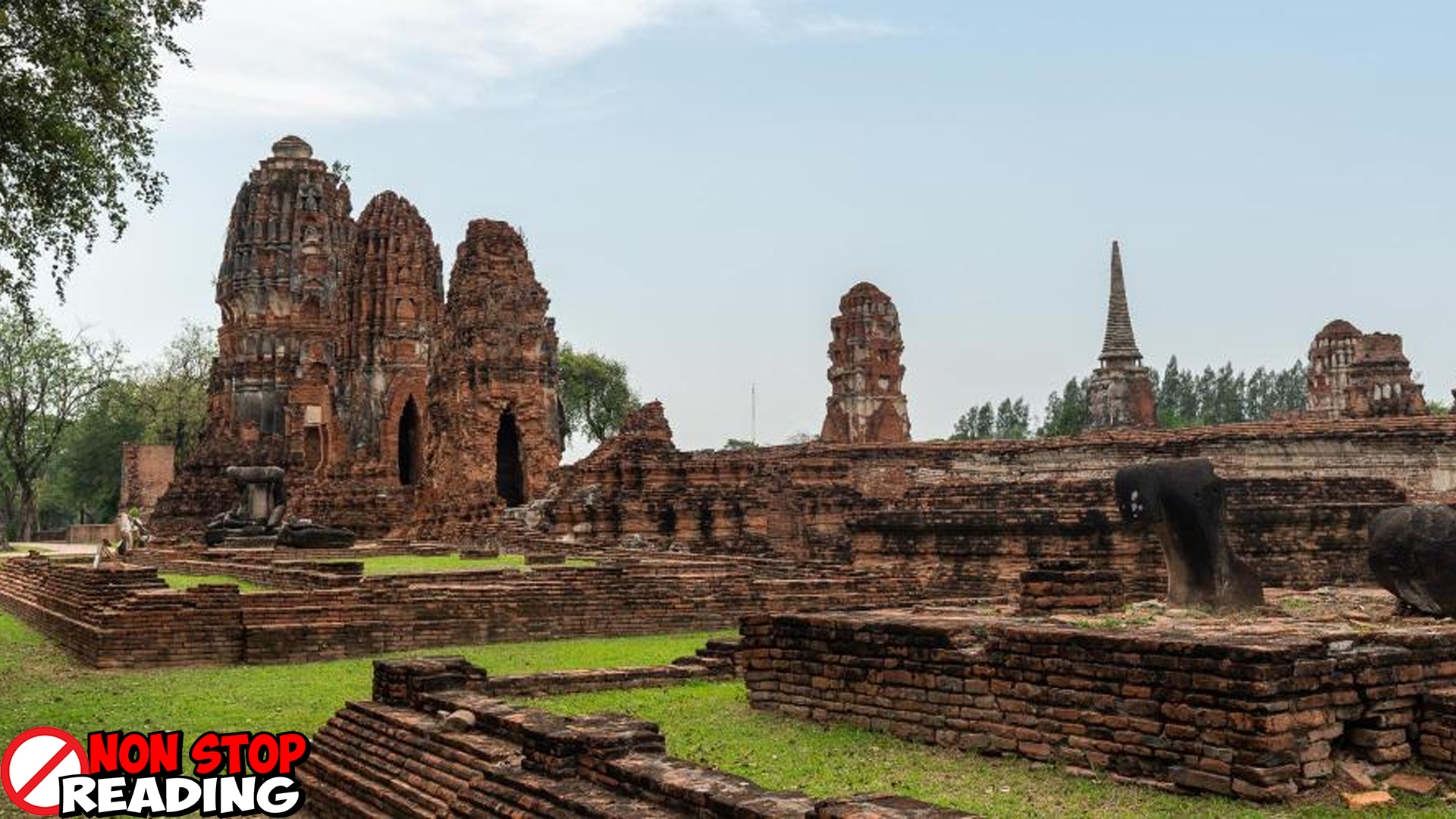Wat Mahathat Ketika 200 Batu Alam Menyatu Indah - Nonstop Reading